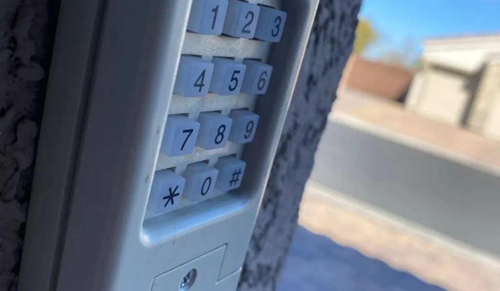 Garage Door Keypad Not Working in Cold | Winter Fixes & Tips
